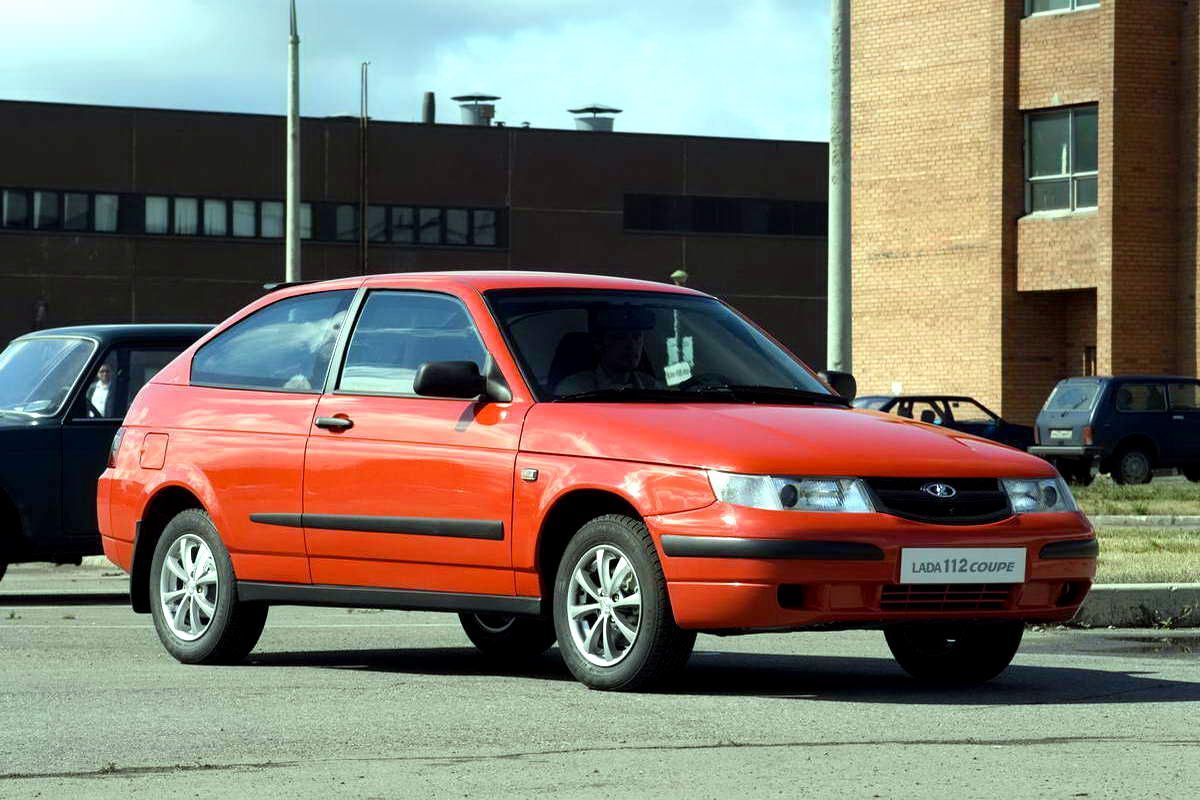 ВАЗ 2112 – характеристики, цены авто Lada 112, фото